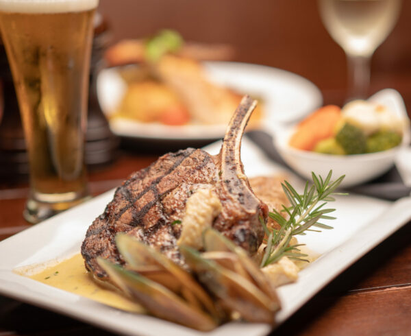 Dine at Coasters Tavern: Pub Classics & A Wide Selection of Drinks