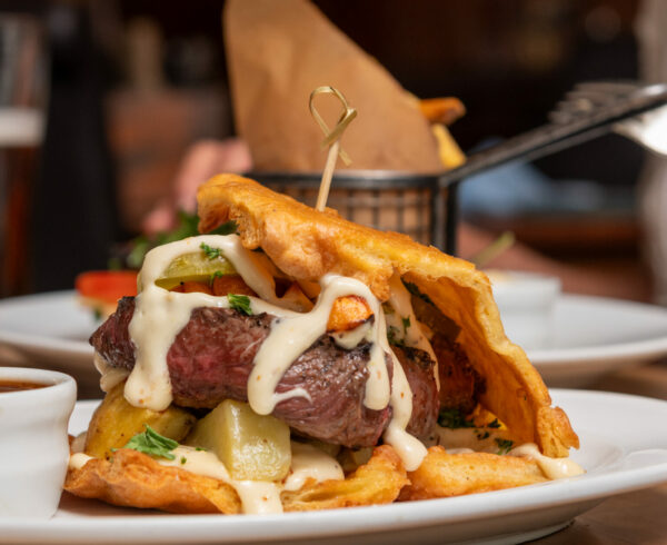 Dine at Coasters Tavern: Pub Classics & A Wide Selection of Drinks